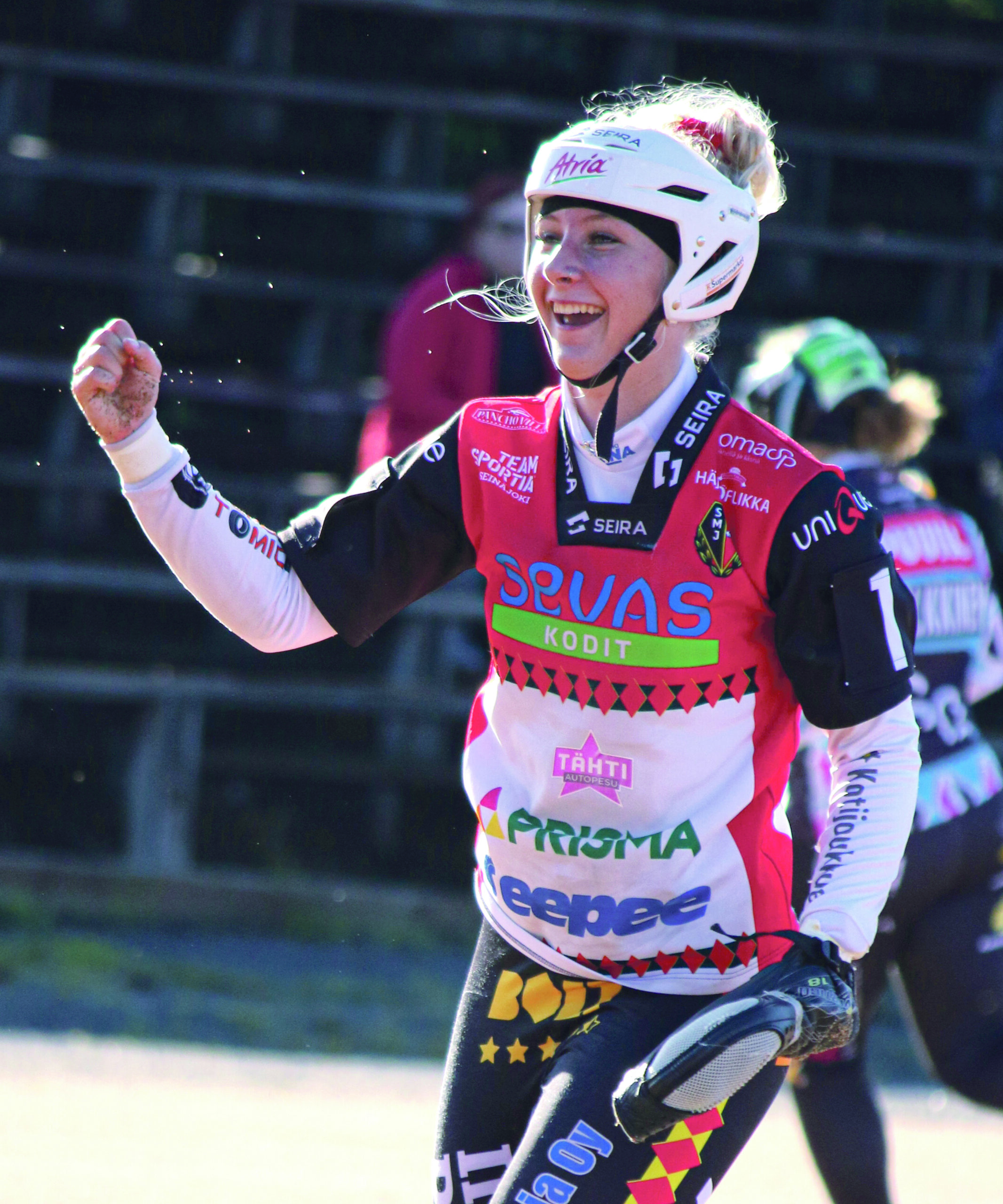 Huiman kasvatti Saaga-Angelia Raudasoja kuukauden pelaaja naisten ...